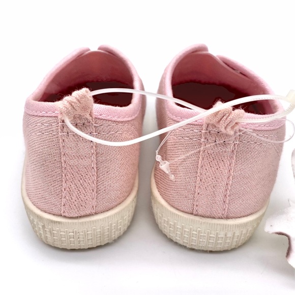 Joe Fresh | Shoes | Nwot Joe Fresh Pink Sparkle Heart Slipon Sneakers 8 ...